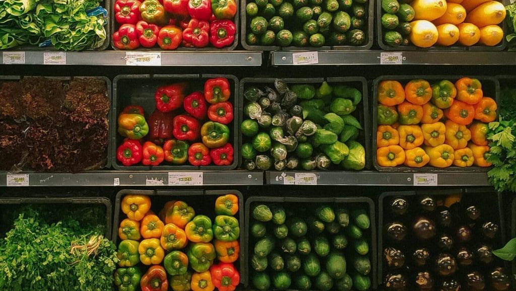 AI in Retail: Use Cases, Challenges and Best Practices for 2025