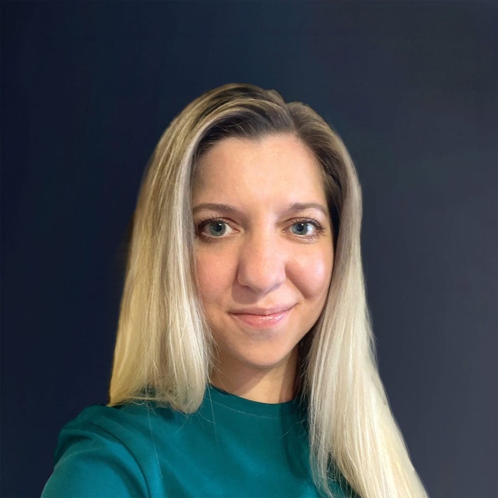 AI in Retail: Use Cases, Challenges and Best Practices for 2025 AI in Retail: Use Cases, Challenges and Best Practices for 2025